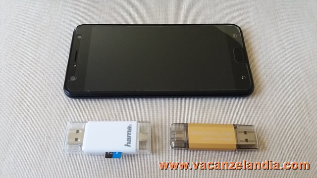 Come spostare le foto dallo smartphone alla chiavetta e conservarle al sicuro